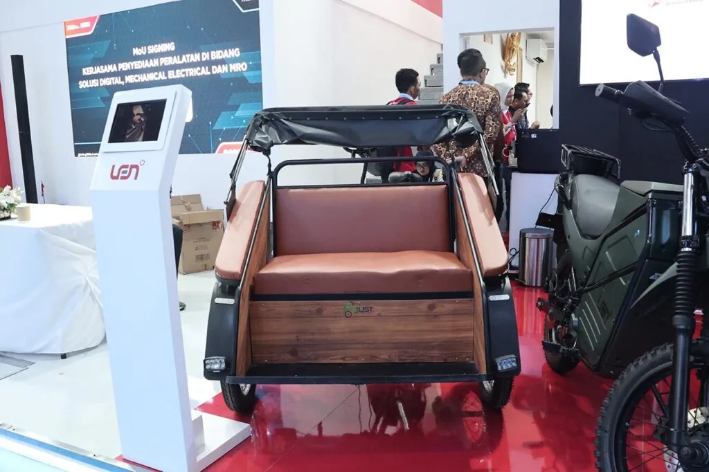 Tak Hanya Maung, Pindad Kembangkan Becak Listrik untuk Dukung ...